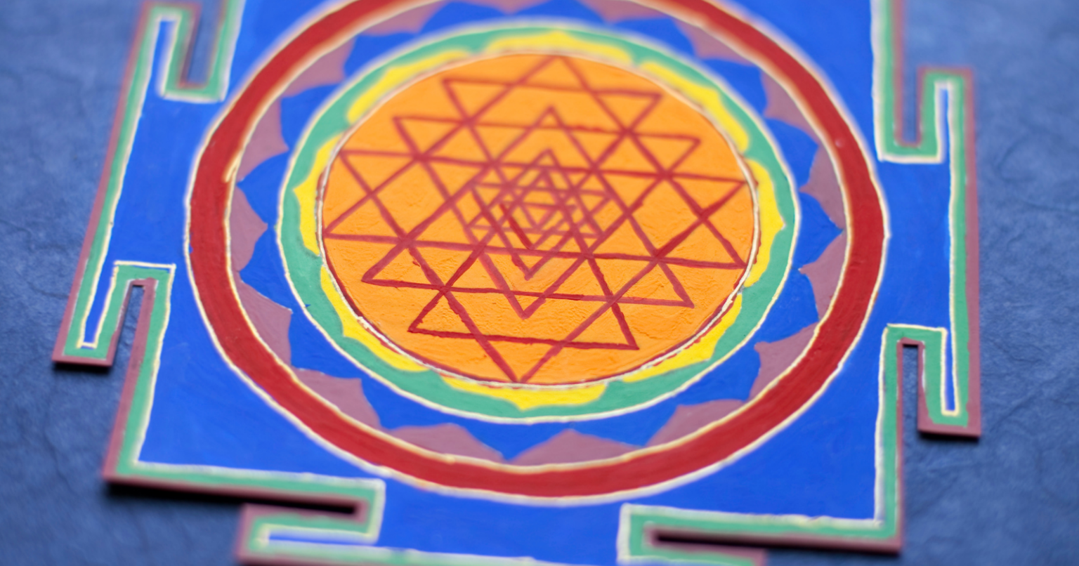 6 ancient meanings of the Sri Yantra symbol in Hindu and Buddhist ...